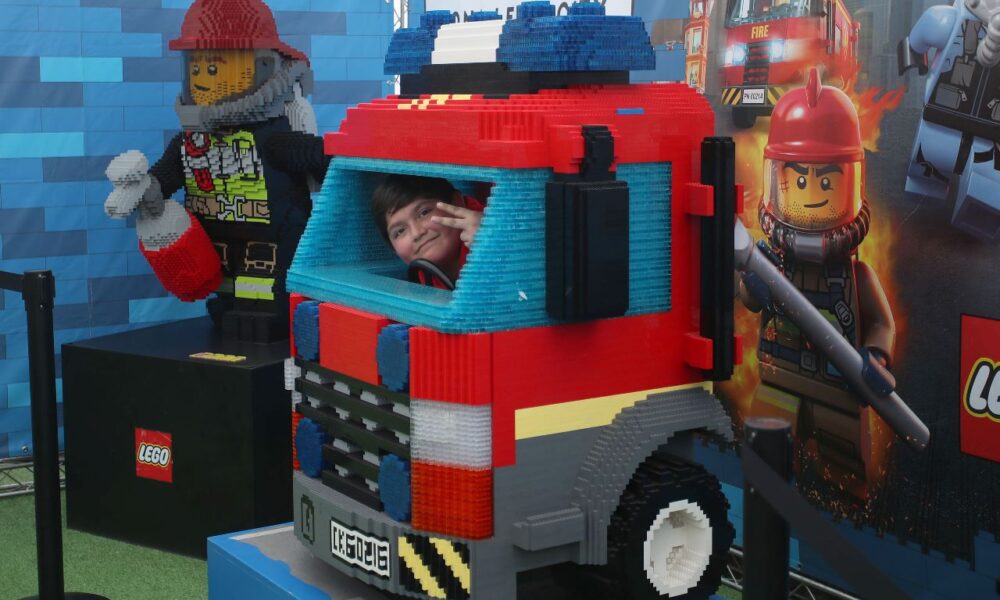 Representante de LEGO en Chile valoró celebración de los 90 años con ...