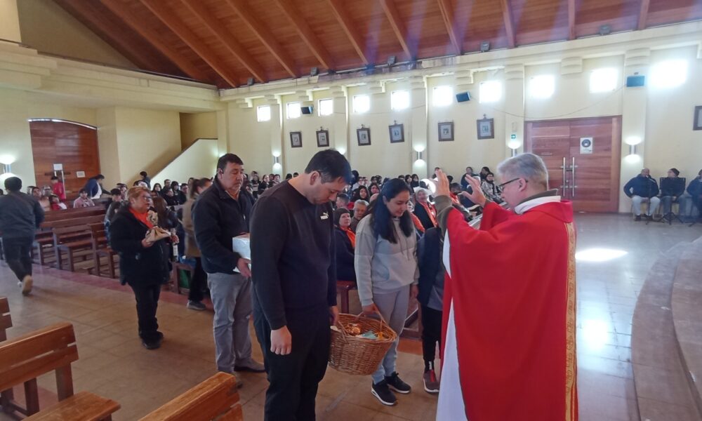 Comunidad arquidiocesana celebró Pentecostés con fervor y unidad en toda la Región de Coquimbo ...