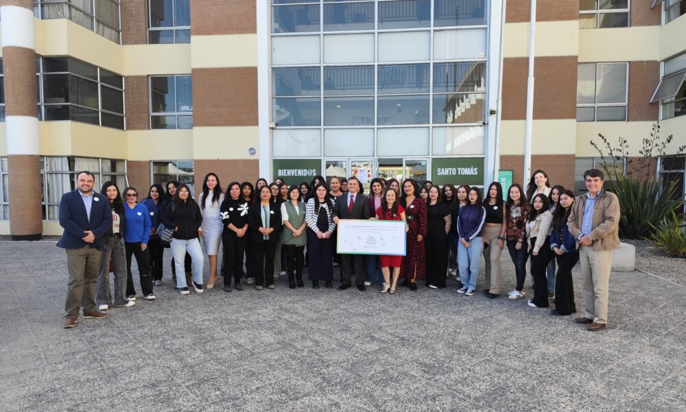 “Mujeres que energizan el futuro”: Santo Tomás e ISA Energía refuerzan ...